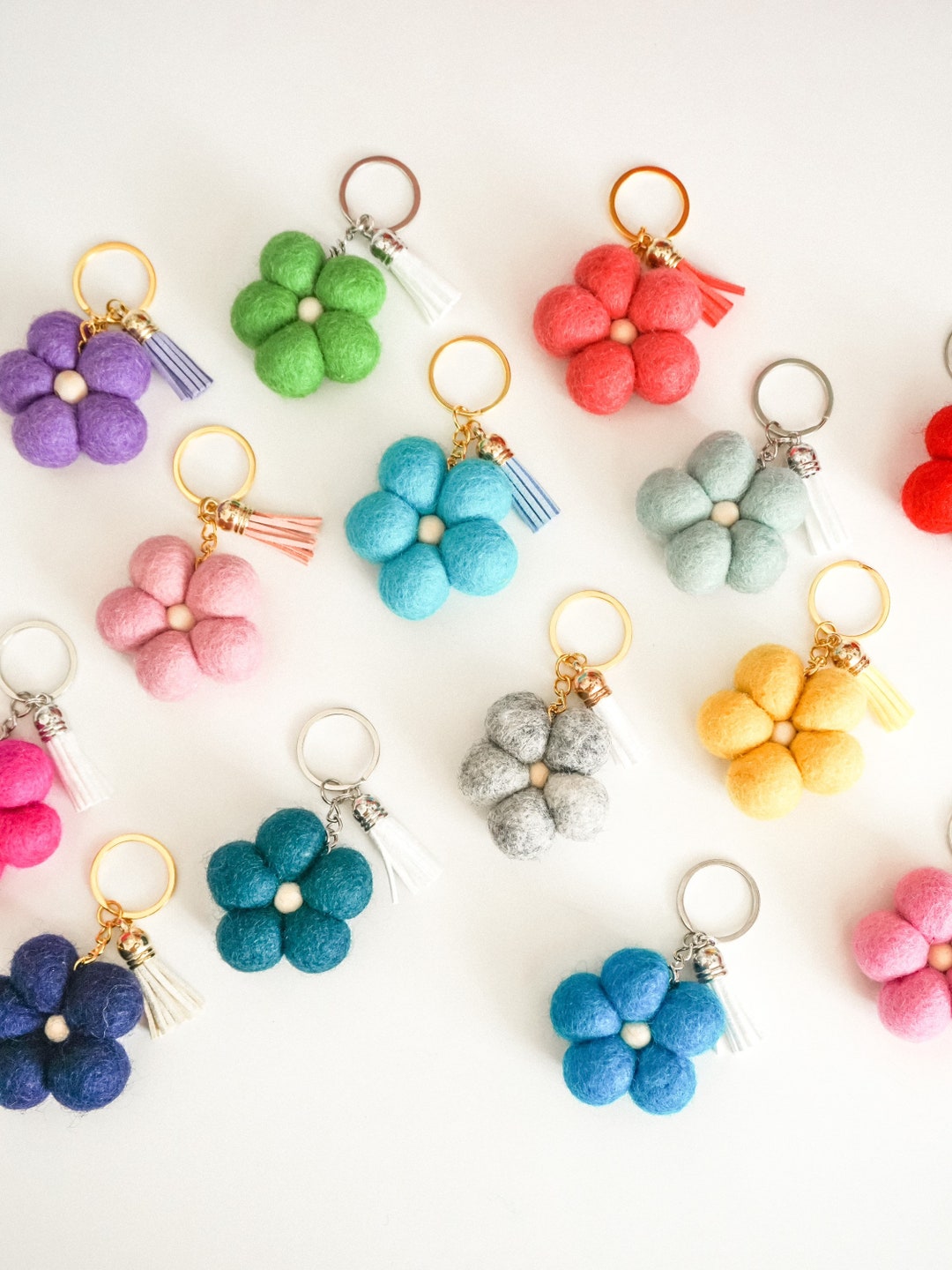 Felted Flower Keychain With Tassel | Gift for a Friend | Daisy ...