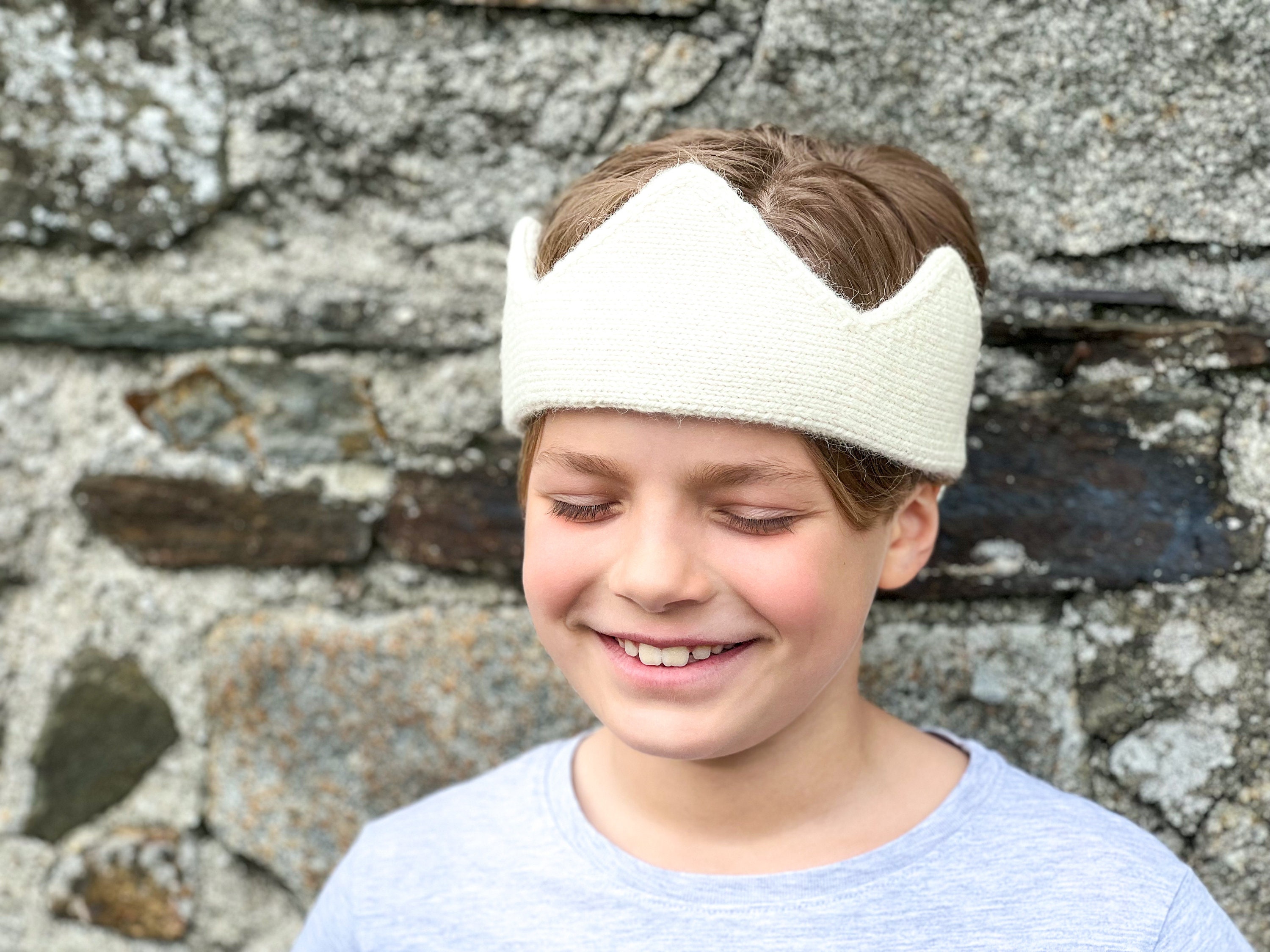 Knitted Crown: Unique Knitting Pattern for Crown Headband - Etsy