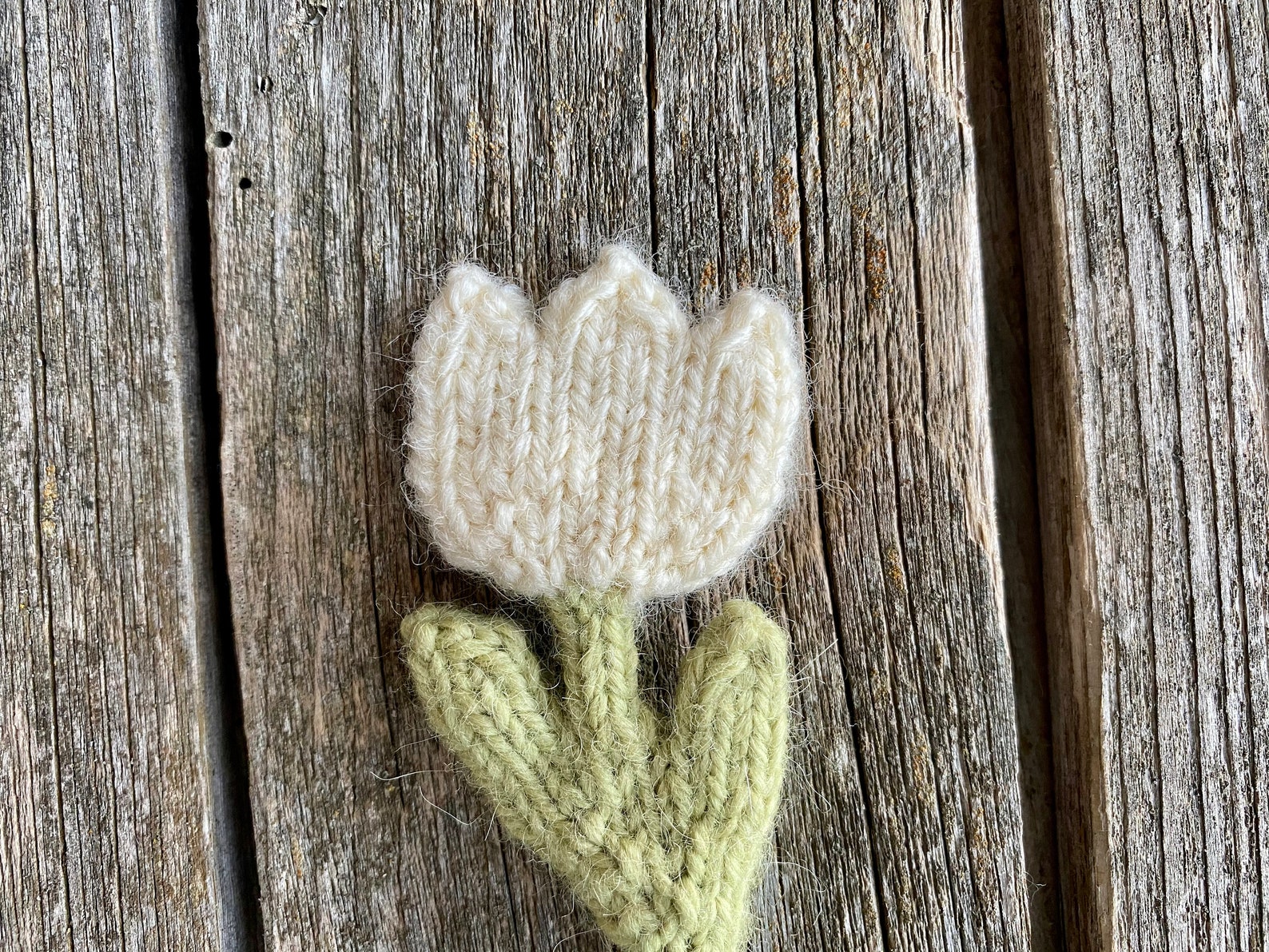 Knitted Flower Pattern, Knitted Tulip, Spring Knitting Pattern ...