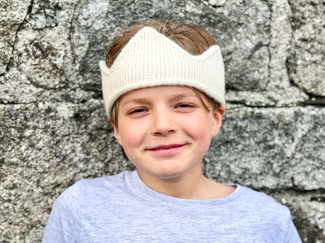 Knitted Crown: Unique Knitting Pattern for Crown Headband - Etsy