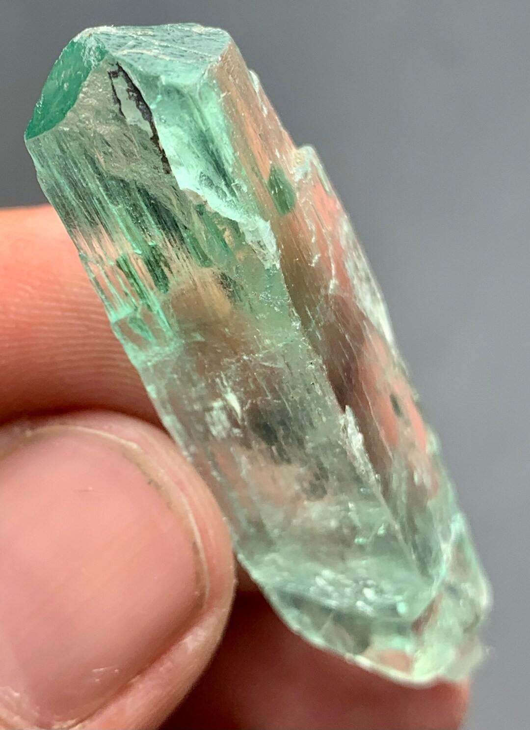 49 ct Beautiful Hiddenite Kunzite Crystal from Afghanistan - Etsy 日本