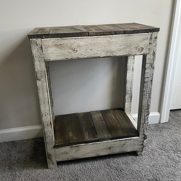 Rustic End Table - Etsy
