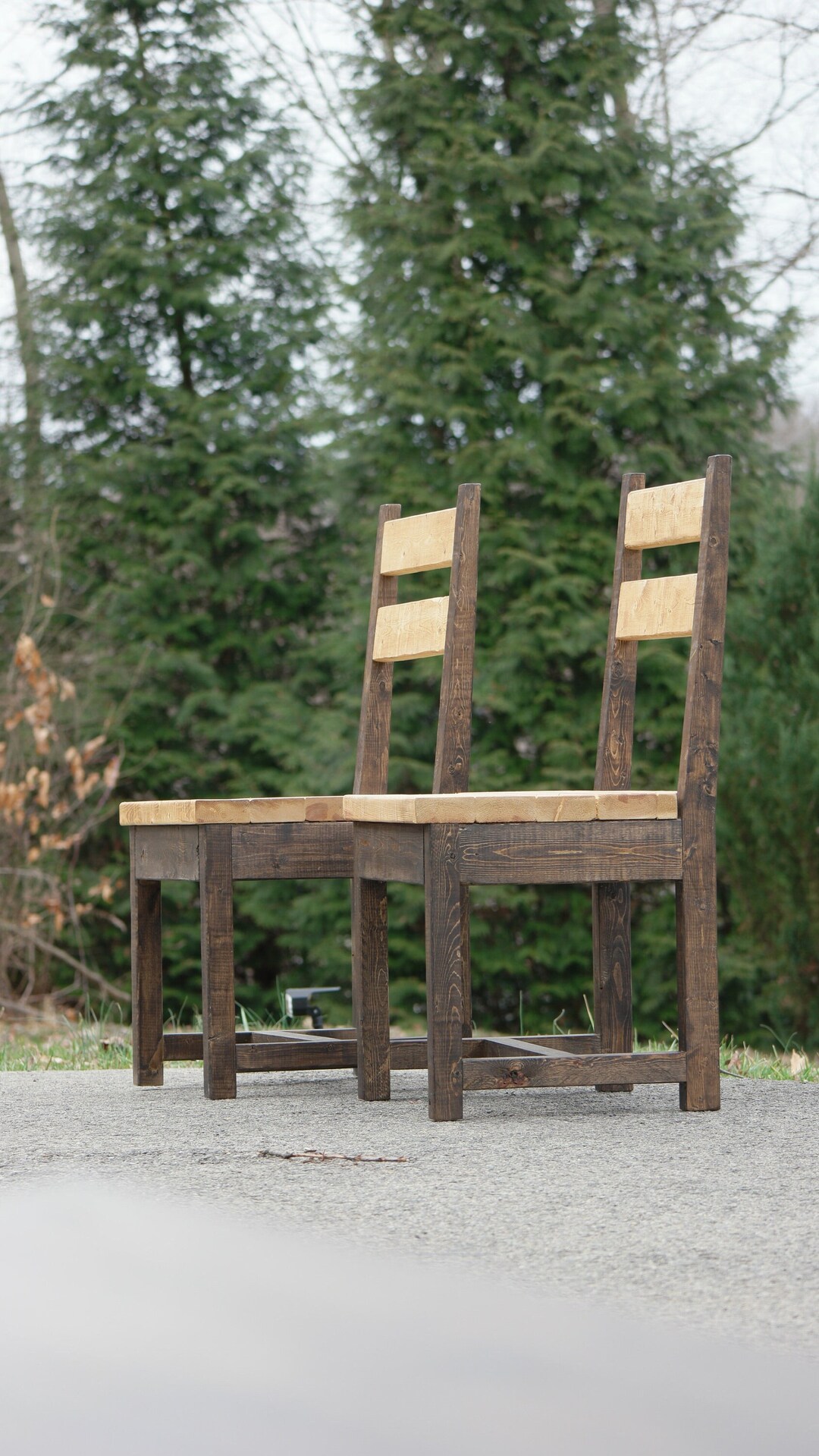 Sturdy Farmhouse-style Distressed Chair. Rustic Dining Room Chairs (set ...