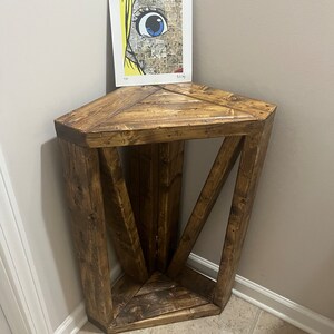 Farmhouse Corner Table. hammered & Distressed - Etsy