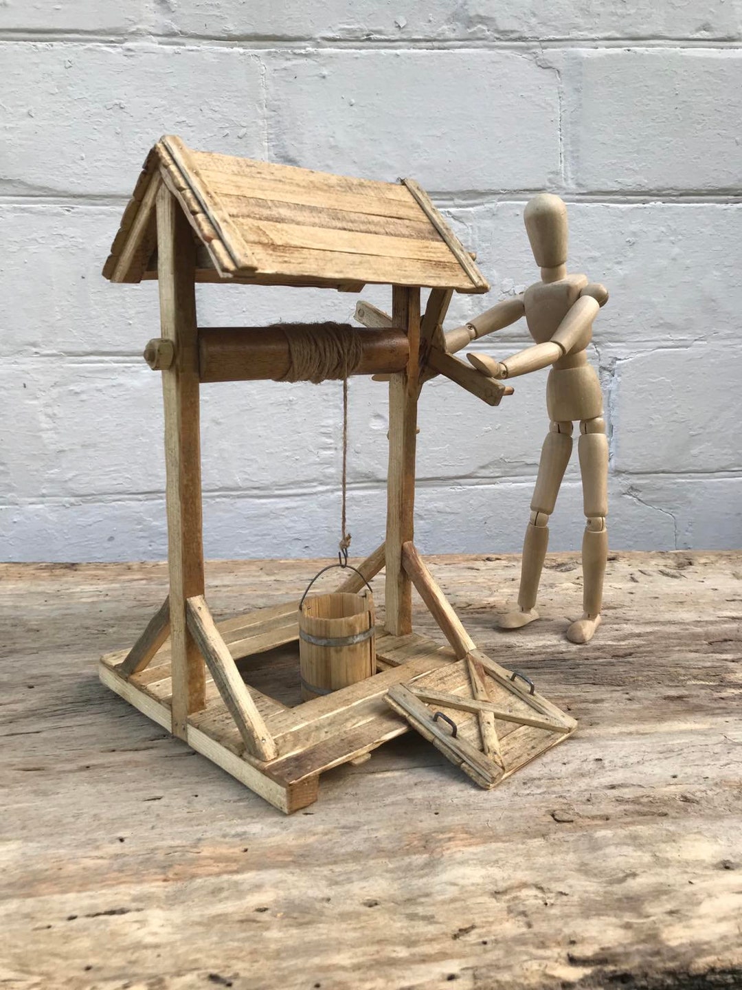 Medieval Well, Medieval Miniature, Scale 1:6 - Etsy