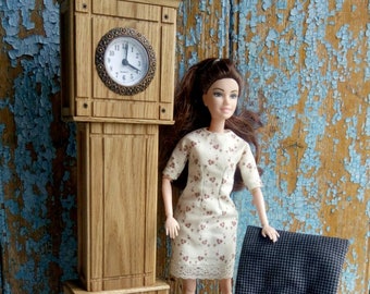 Working Grandfather Clock for Dolls / 1:6 Scale for 12 Inch Doll - Etsy