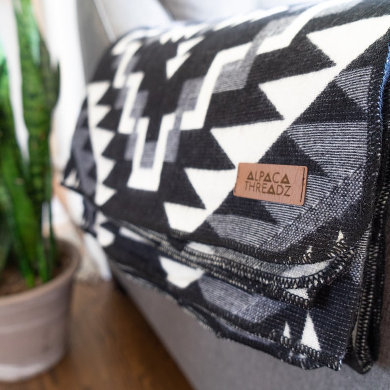 Handmade Alpaca Wool Blanket – Queen Size Geometric Artisan Design ...