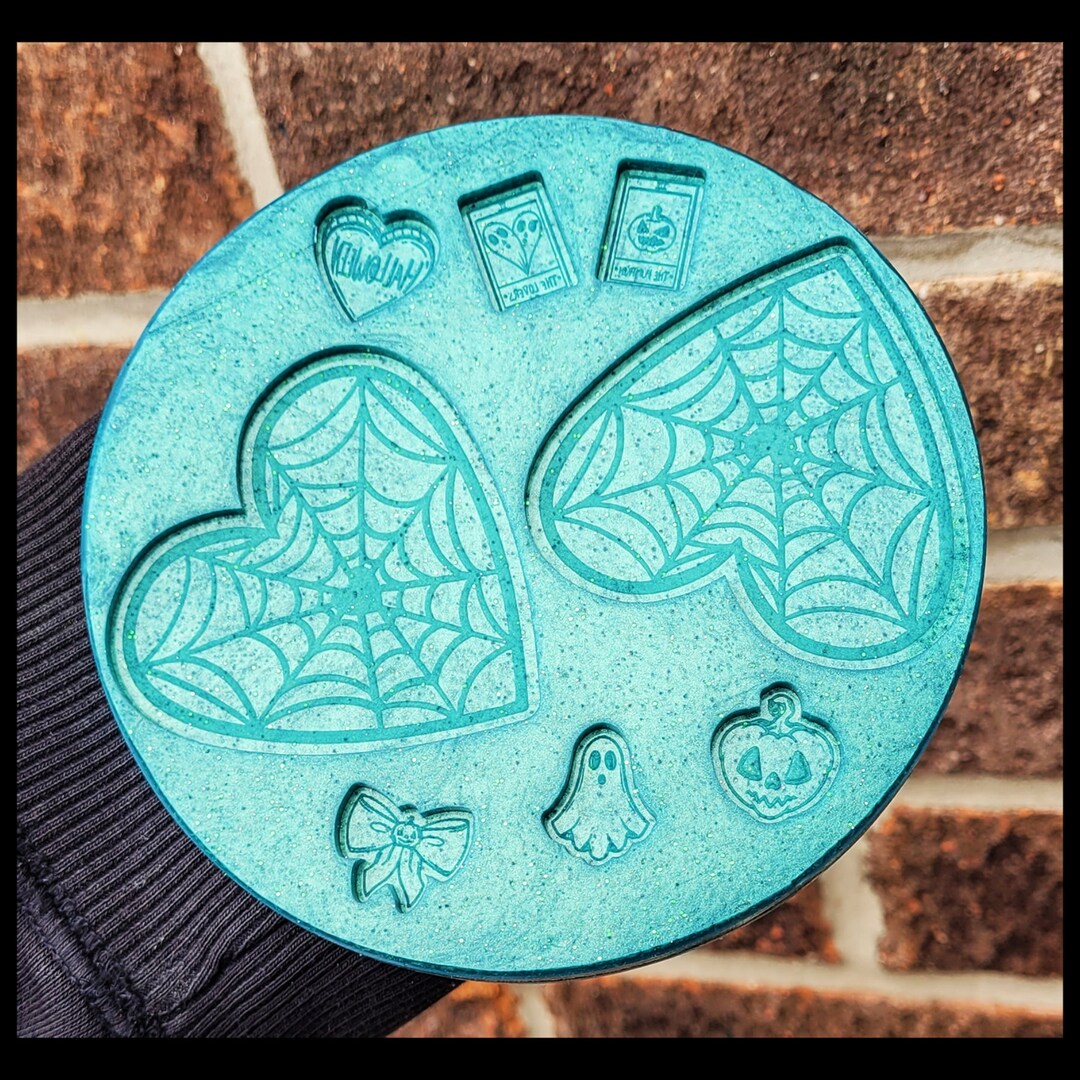 Cobweb Heart Duo Resin Silicone Mould - Etsy