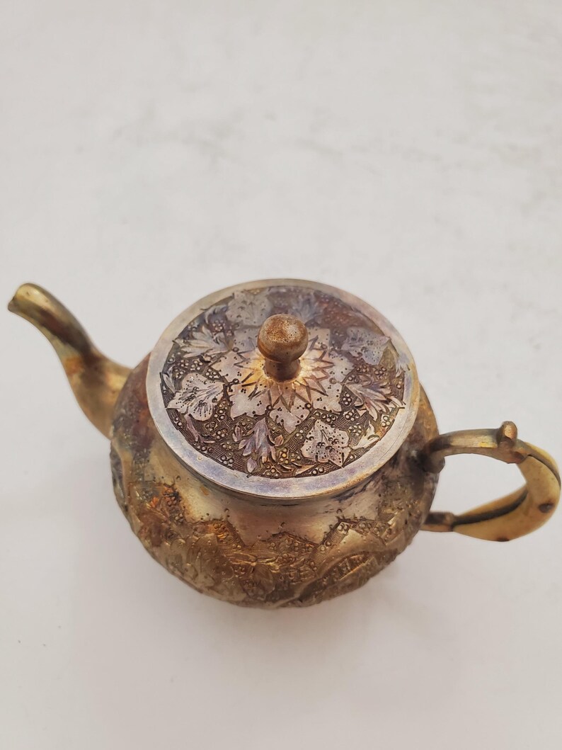 Vintage Small Tea Pot With Lid and Hand || Simple Plain Design ...