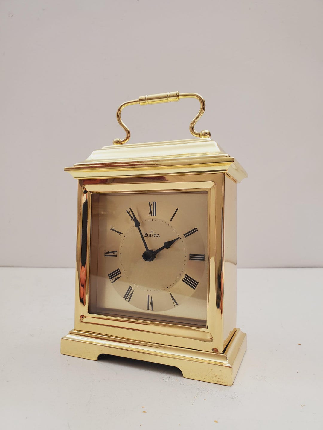 Vintage Bulova Clock Glass Quartz Clock - Vintage Desk Table or Mantle ...