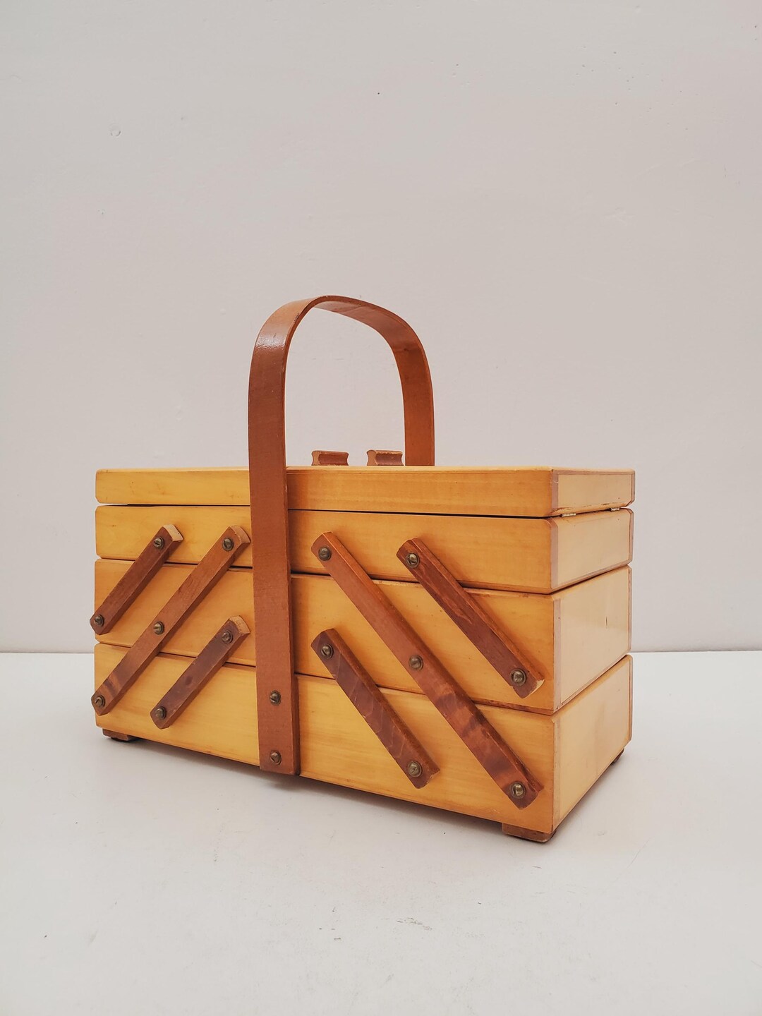 Vintage Rustic Cantilever Sewing Box Retro Boho Old Desktop Sewing Box ...