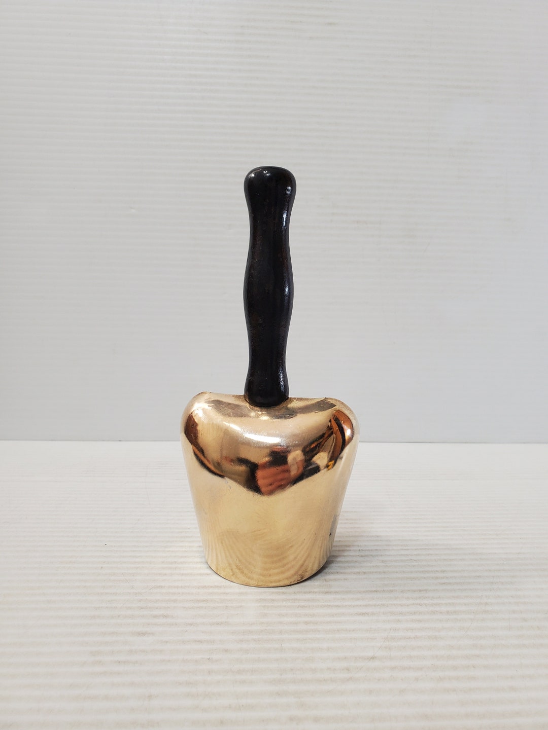 Vintage Metal Hand Bell - Handheld Metal Bell - Home Shrine Altar Tools ...