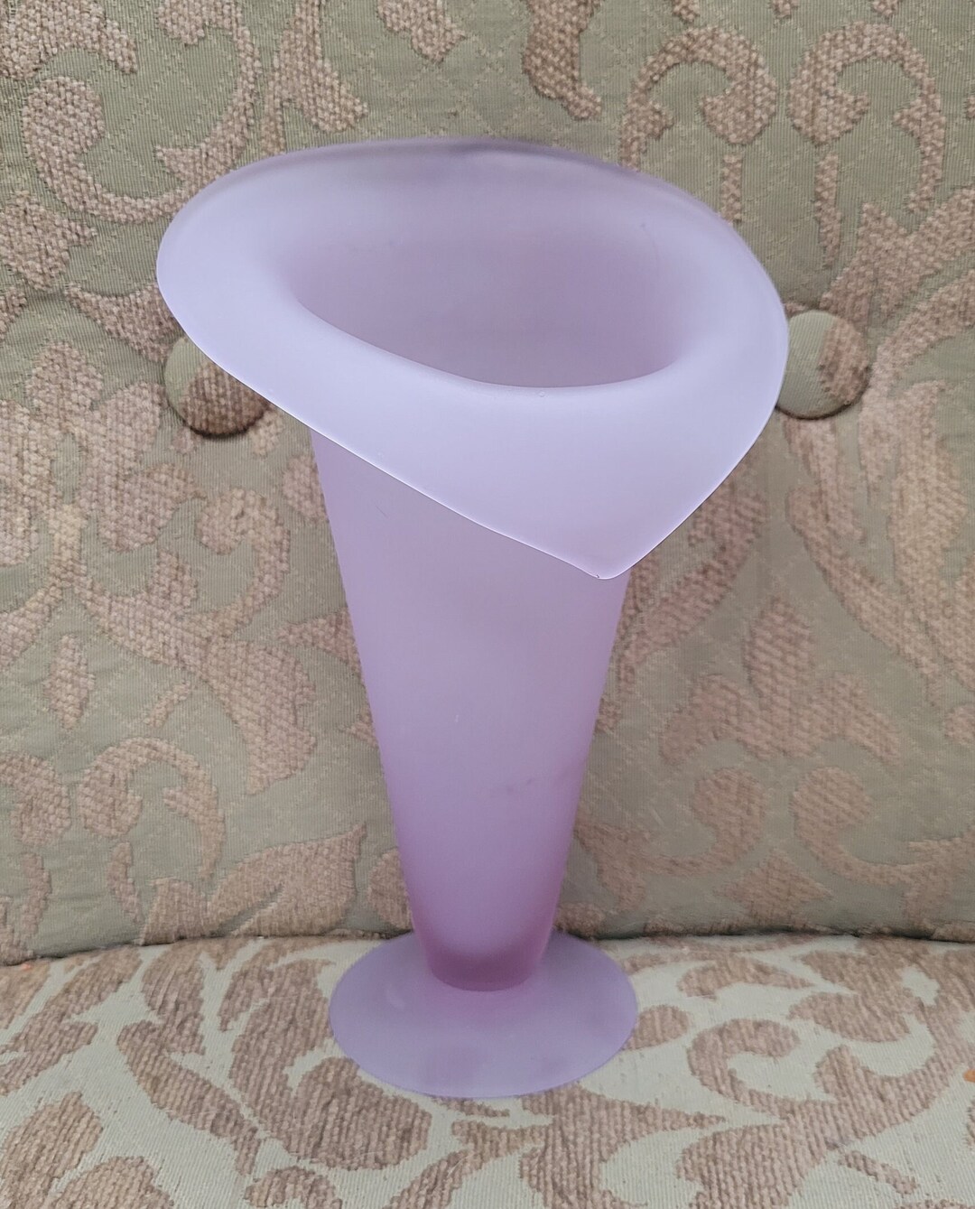 BEAUTIFUL FROSTED PURPLE Jack in the Pulpit Vase Blown Glass Vintage ...