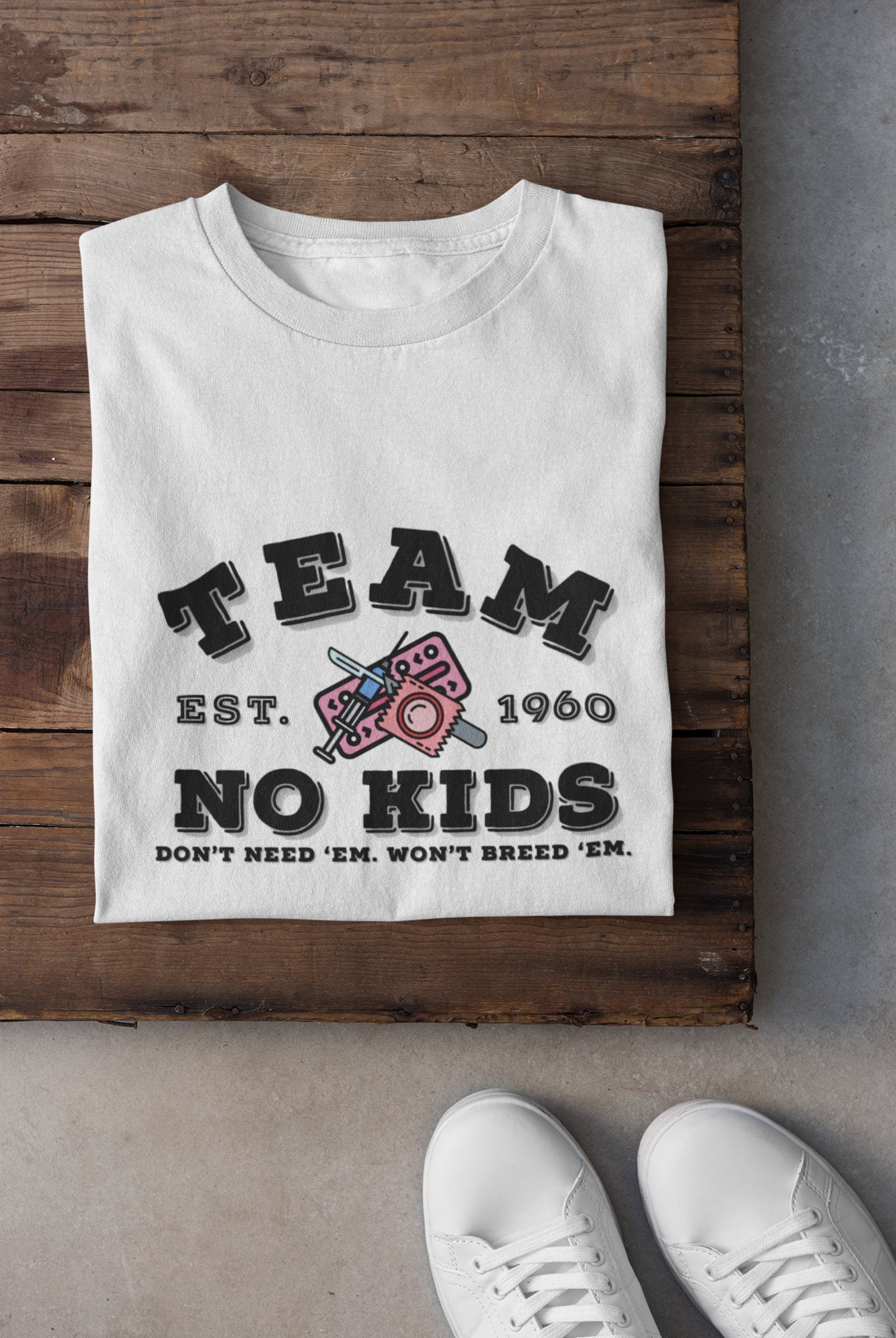 Team No Kids Tee Childfree Childfree by Choice Childfree Gift Childfree ...