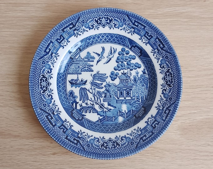 Vintage Churchill Blue Willow Bread and Butter Plate, Made in England ...