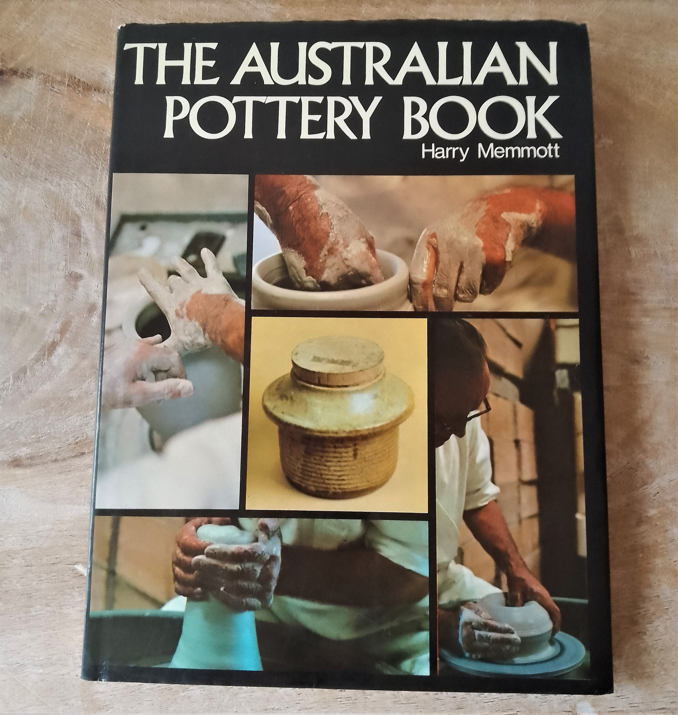 The Australian Pottery Book 1970 by Harry Memmott Published - Etsy