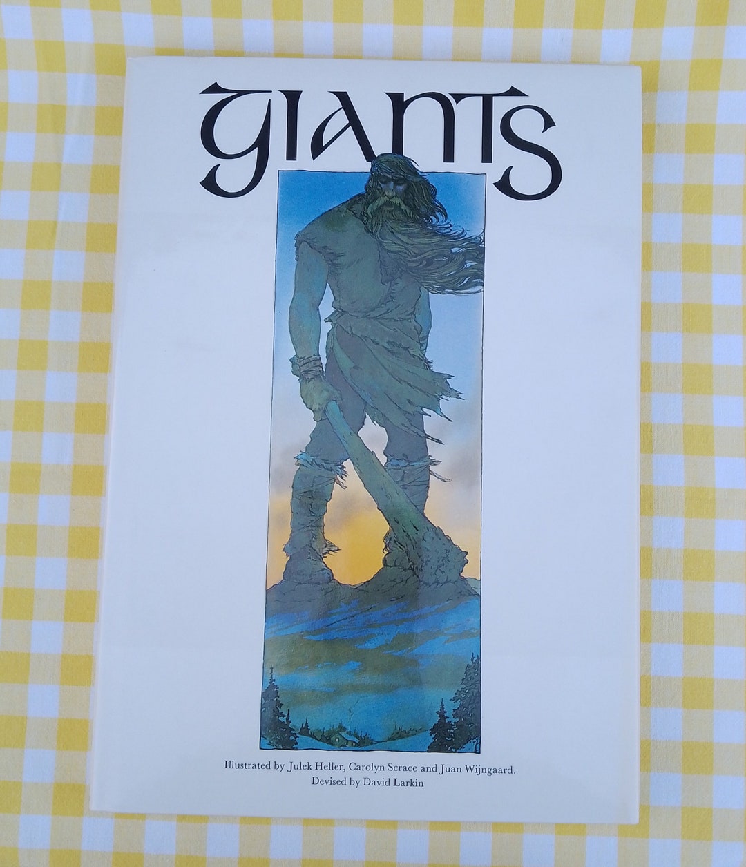 Giants 1985 by David Larkin, Illustrated by Julek Heller, Carolyn ...