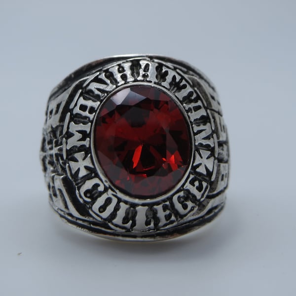 College Ring - Etsy