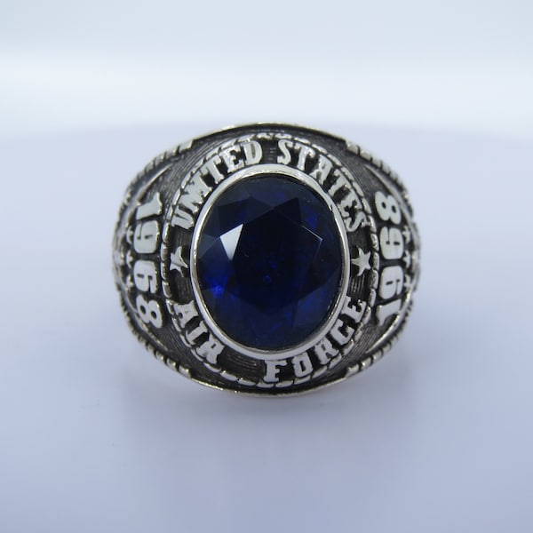 1968 Class Ring - Etsy