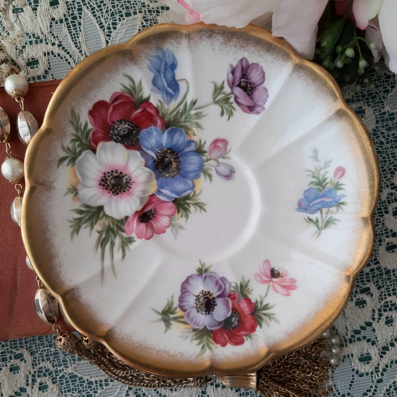 RARE Royal Albert GOLD CREST Avon Shape Cup and Saucer - Etsy