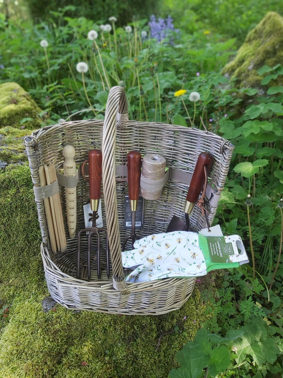 British Garden Gift Set Personalised 12 Piece Extra Large Garden Trug ...