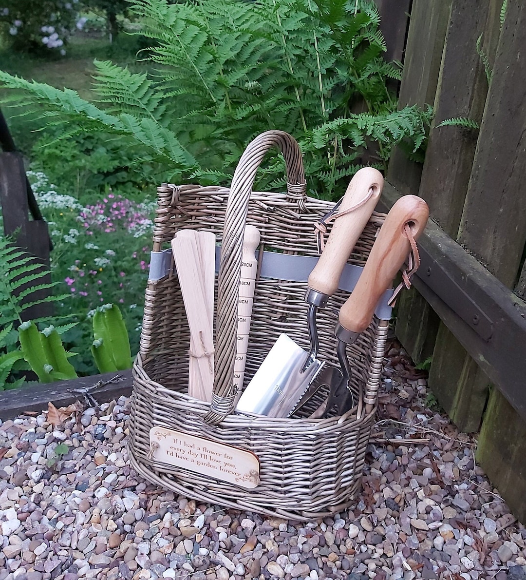 Classic British Garden Gift Set Personalised 11 Piece Garden Trug With ...
