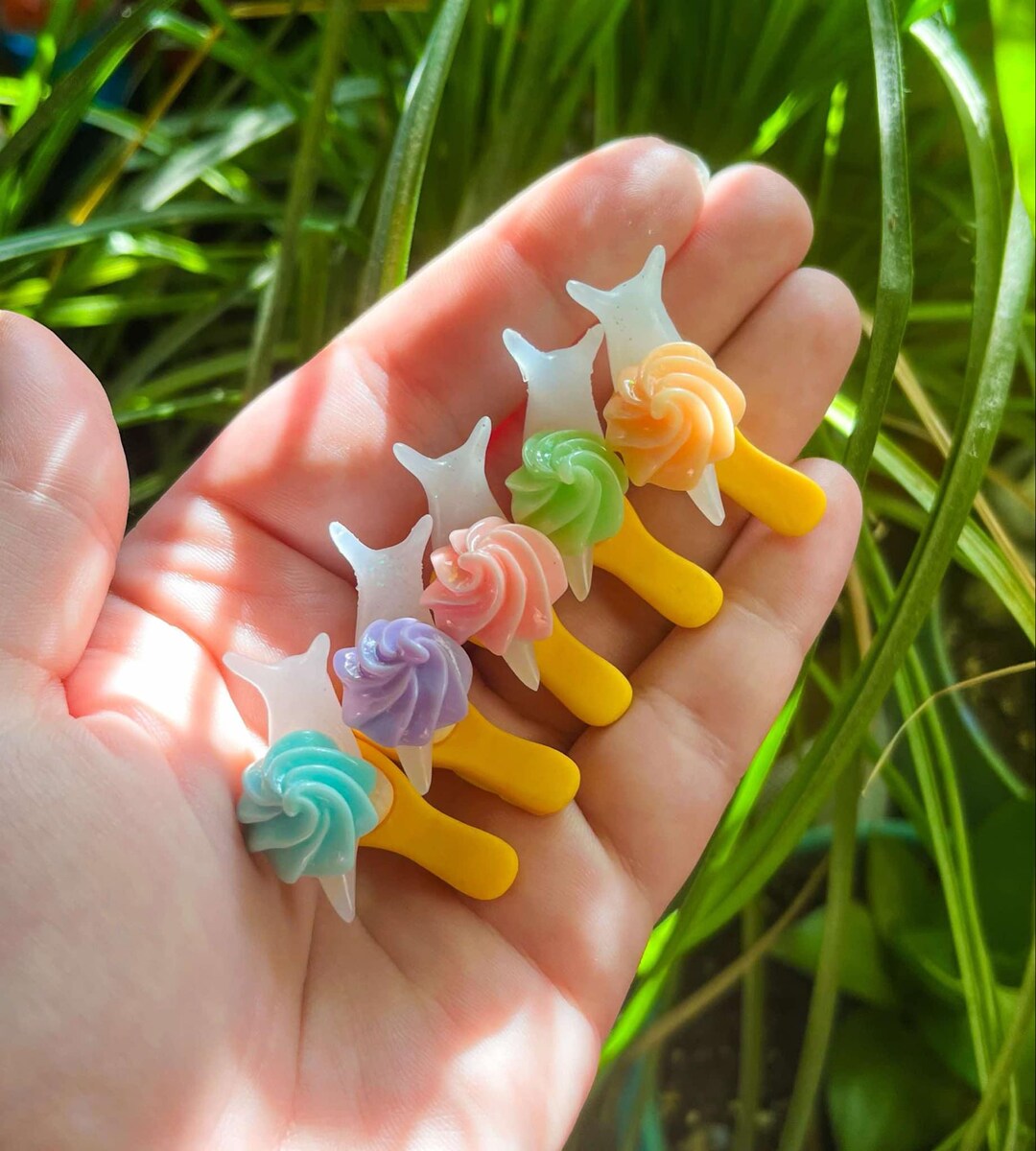 Handmade Toothpaste Snails: Dentist Novelty Decor - Etsy