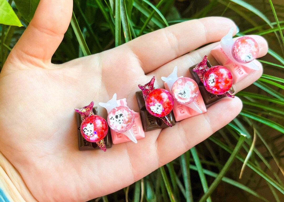 Chocolate Bar Valentine Snail - Etsy