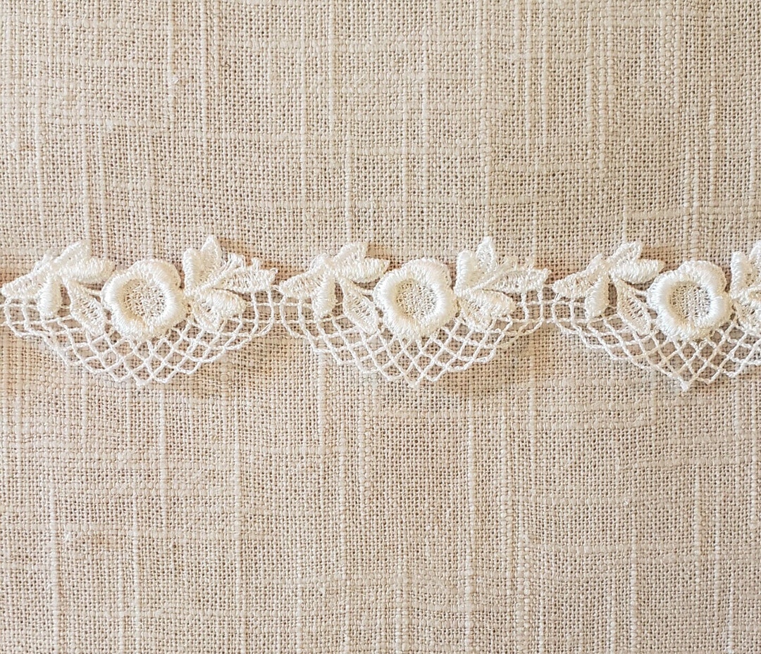 Vintage 1" White Lace Sold by the Yard Made in the USA Decorative ...