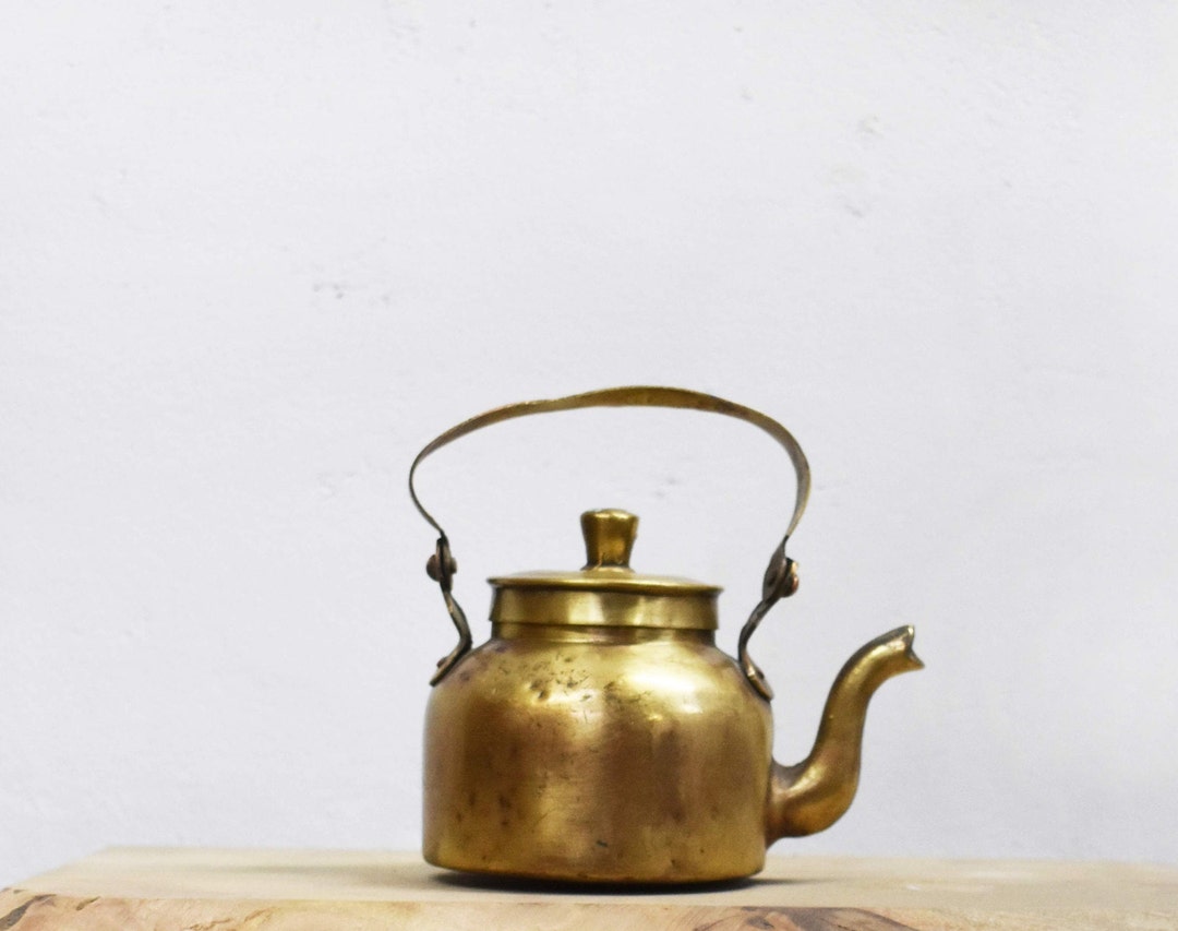 Antique Brass Tea Kettle With Lid | Indian Tapri Chai Kettle | Brass ...