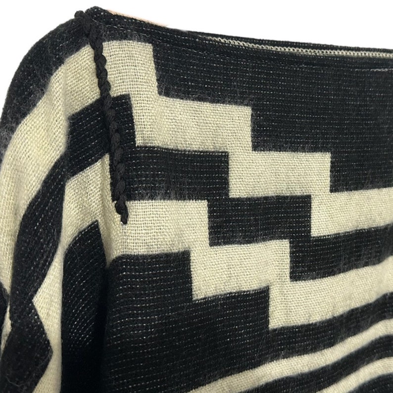 Limited Edition Reversible Pampa Poncho Argentine Style - Etsy
