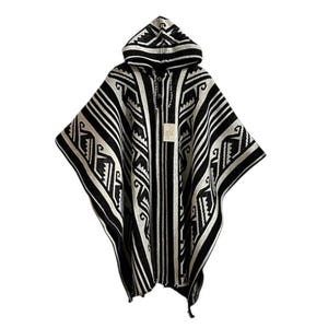 100% Wool Poncho Style Mapuche Made in Ecuador by Milmarte - Etsy