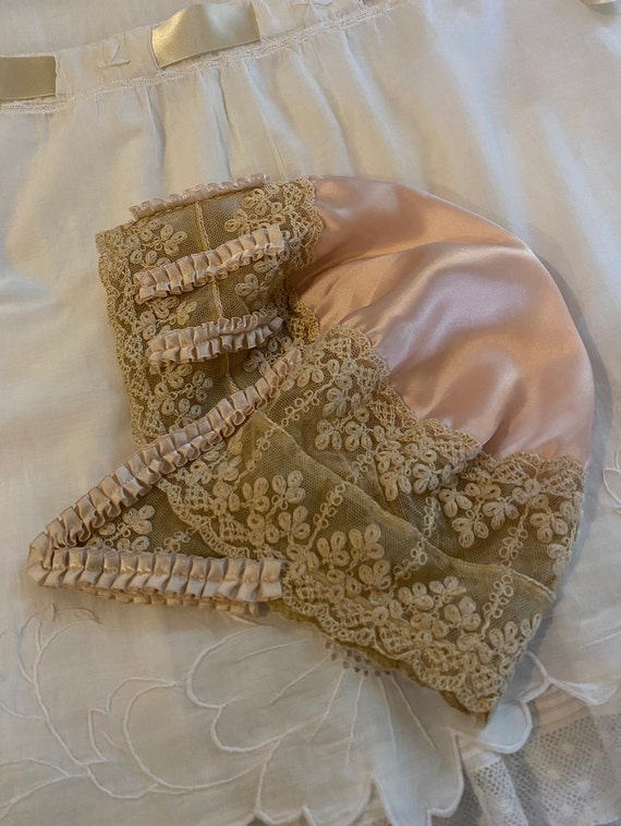1920s Silk And Lace Wedding Bonnet With Ribbon Trims … - Gem