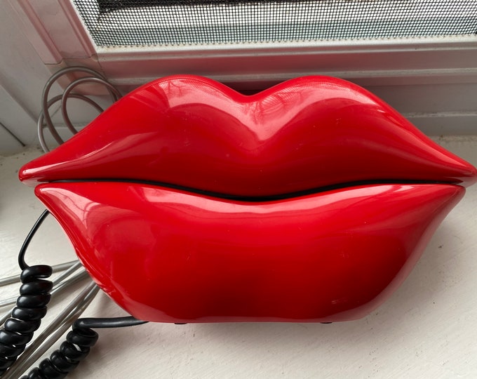 Vintage Lips Telephone, Vintage Pop Art Red Lips Dial Phone, Vintage ...