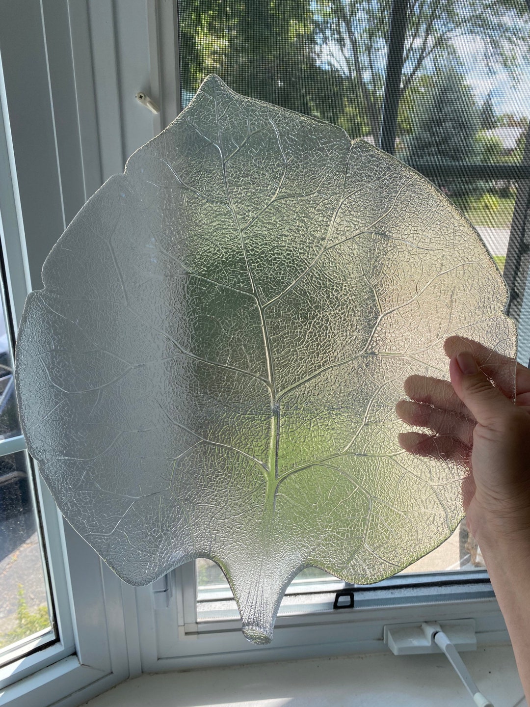 Vintage Arcoroc Aspen 15” Centerpiece, Embossed Leaf Pattern, Arcoroc ...