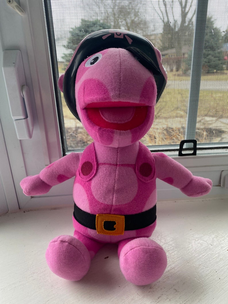 Mattel the Backyardigans Sing & Explore Talking Pirate Uniqua - Etsy Mattel the Backyardigans Sing & Explore Talking Pirate Uniqua - Etsy