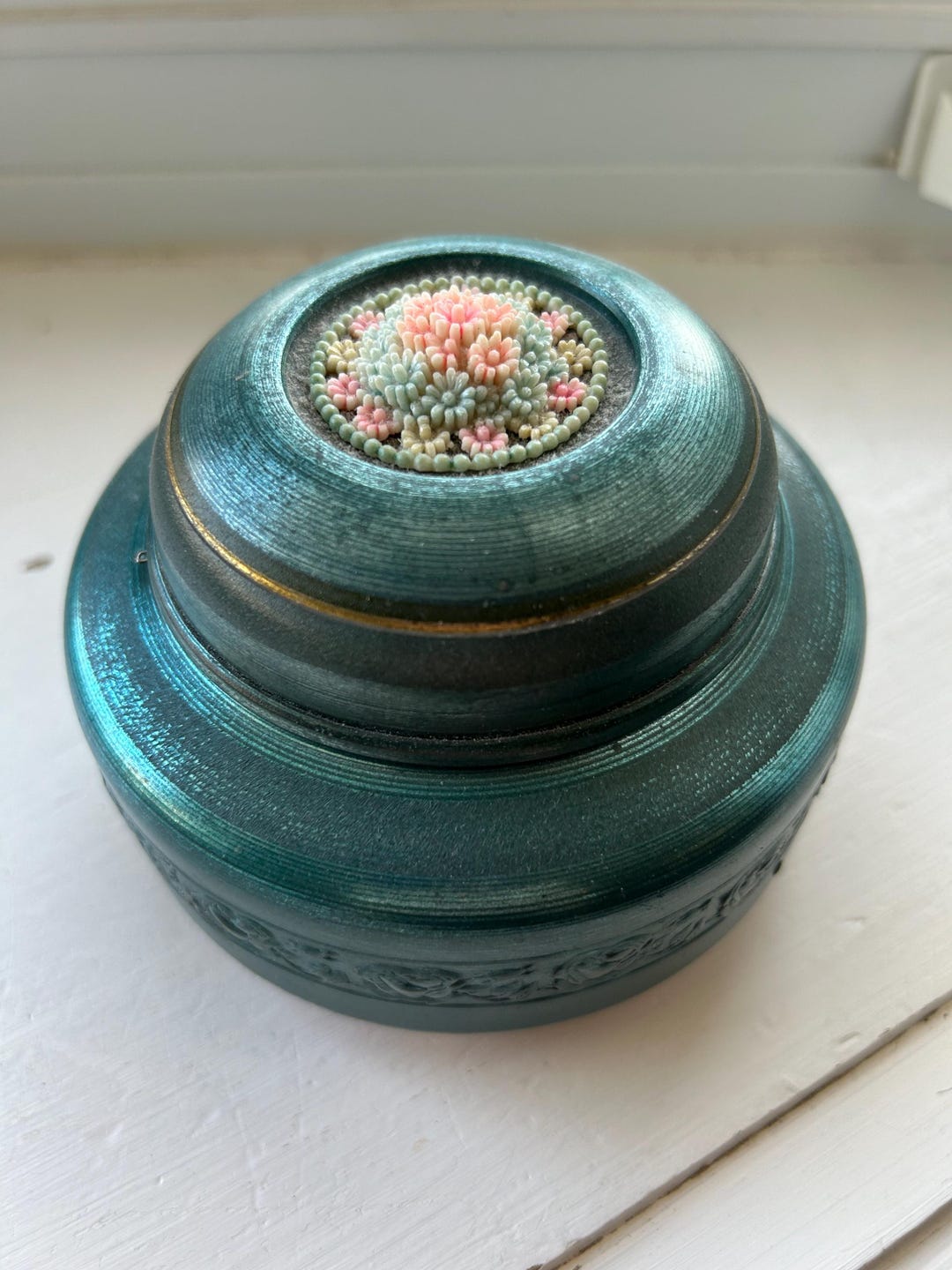 Vintage Powder Puff Aluminum Music Box, Musical Powder Box - Etsy