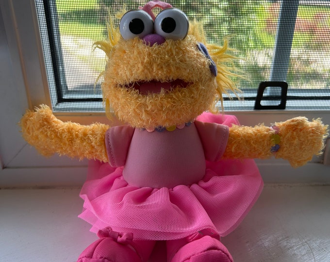 Sesame Street Live Zoe Plush Doll - Etsy