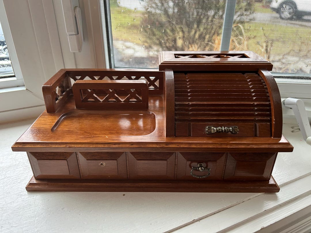 Vintage Mens Wood Dresser Box, Valet, Wood, Wallet, Dresser, Top ...