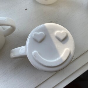 4 Mugs With Winking Face and Kissing Smoochie Face - Etsy