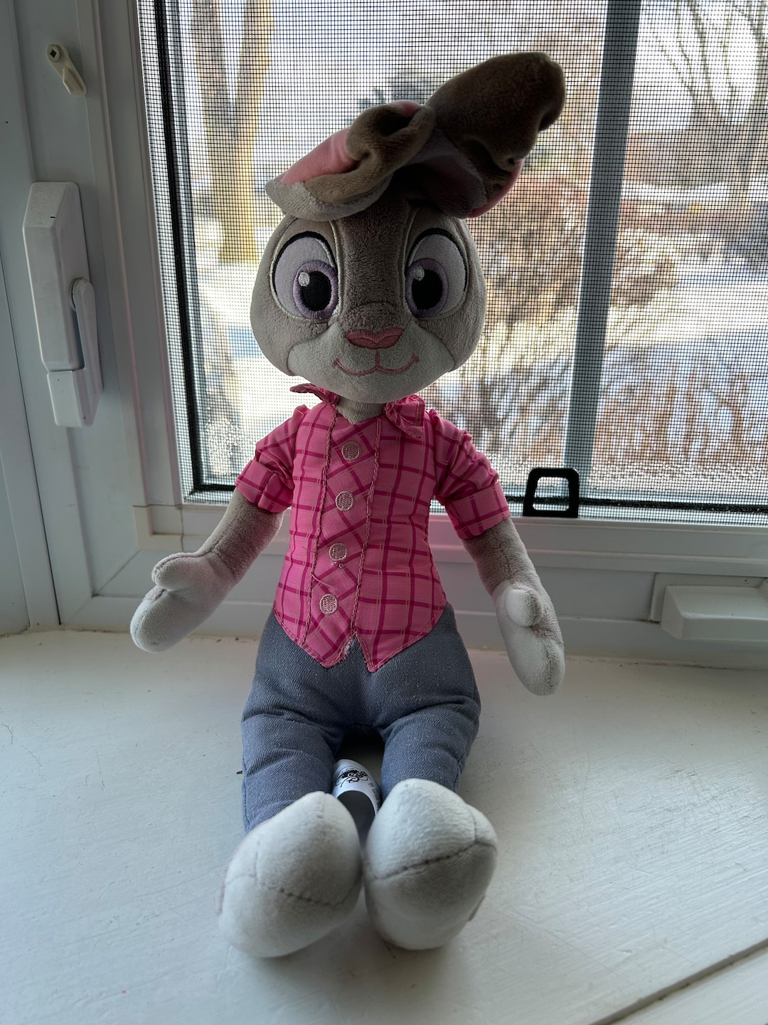 Disney Store Zootopia Judy Hopps Farmer Plush, Officer Judy Hopps ...