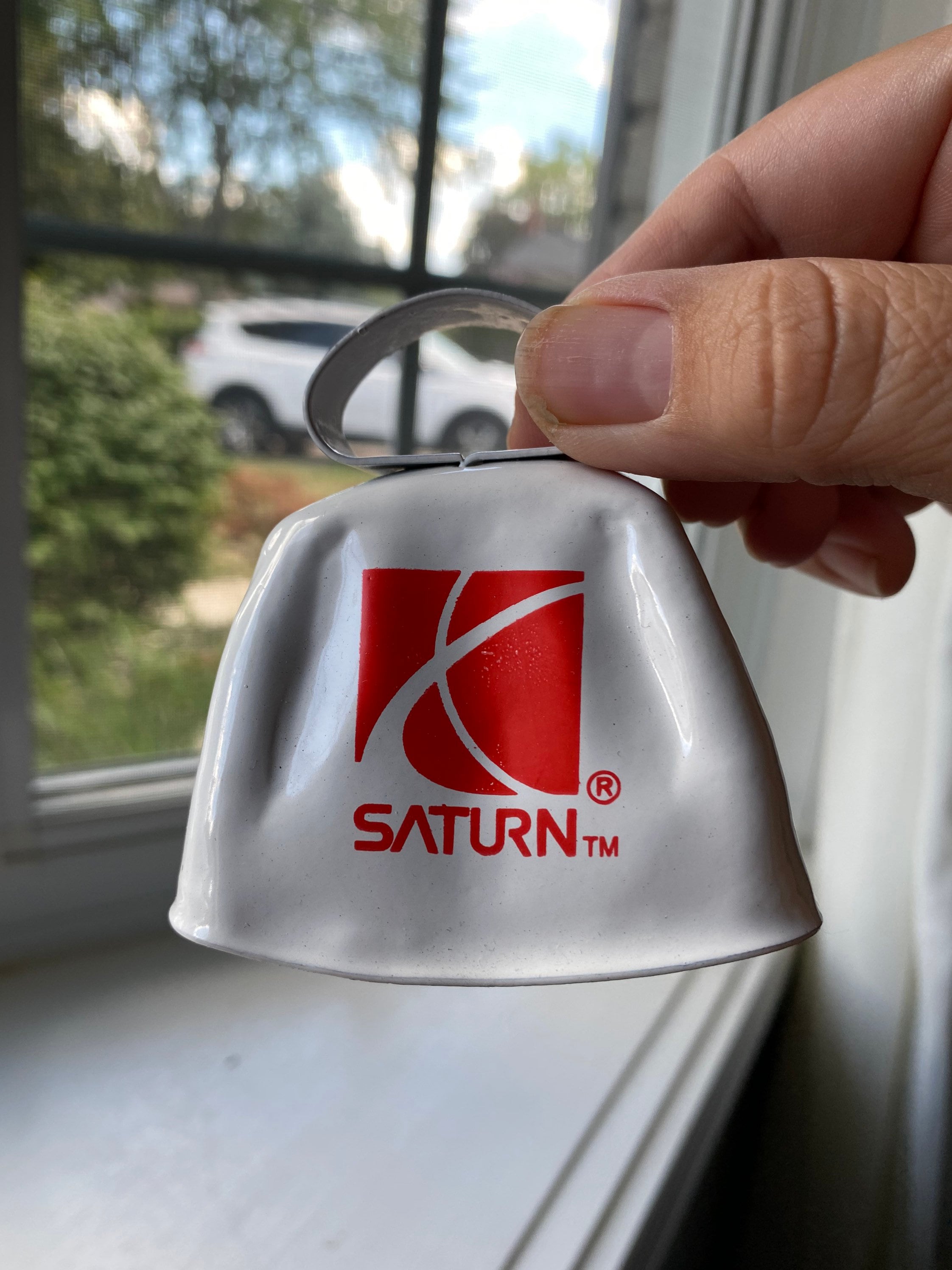 Saturn Car Symbol