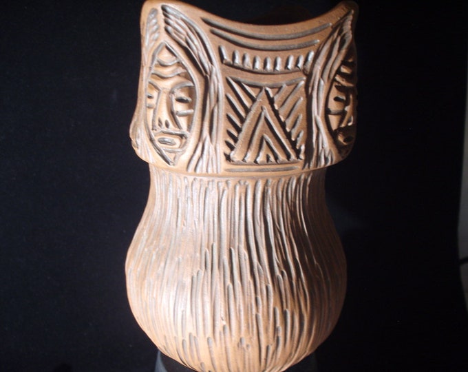 Talking Earth Pottery Vase by Steve T Smith- SIX NATIONS POTTERY - Etsy