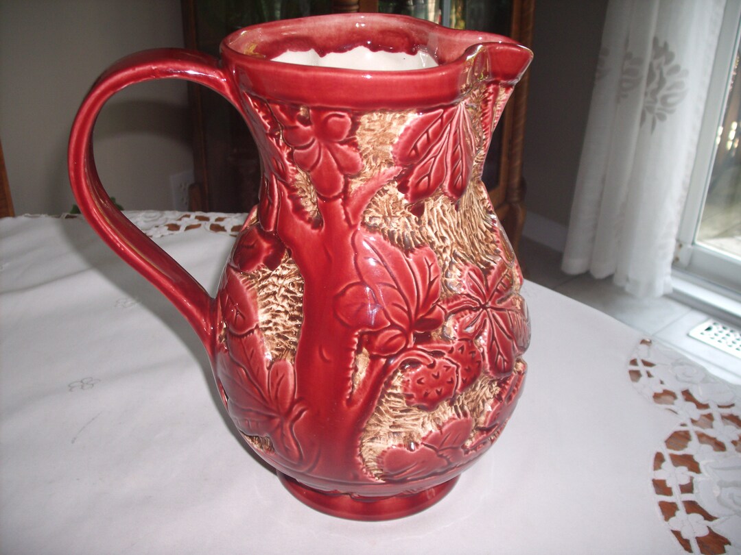 Large RED "australian Drip" BESWICK POTTERY # 676 "prancing Rabbits ...