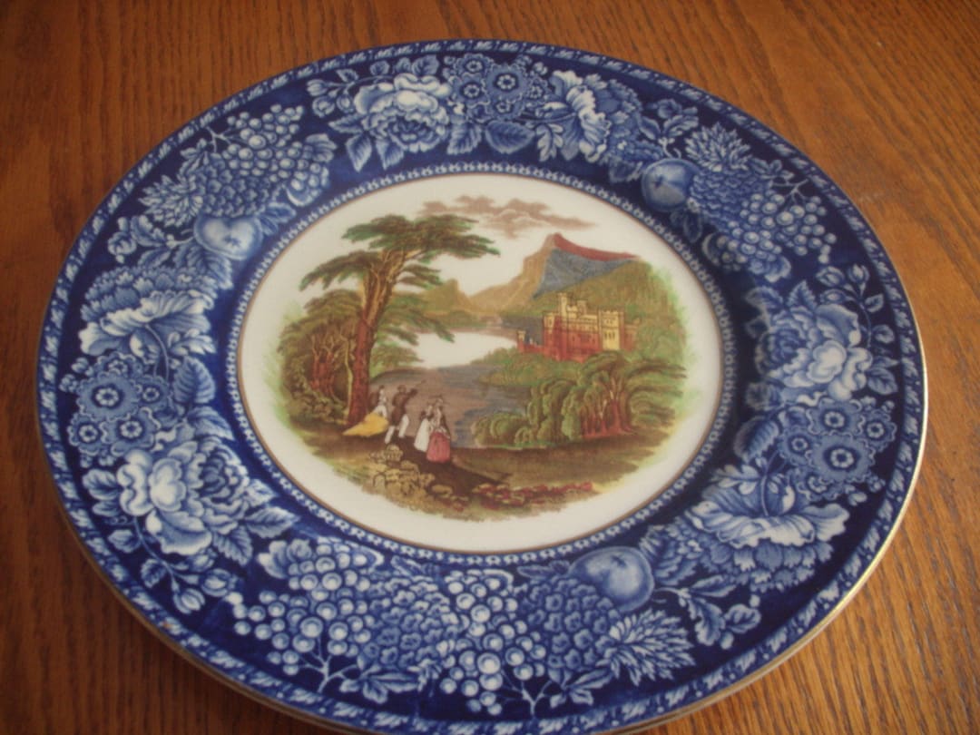 Exquisite CLARICE CLIFF Designed Blue Floral Border Plate With ...