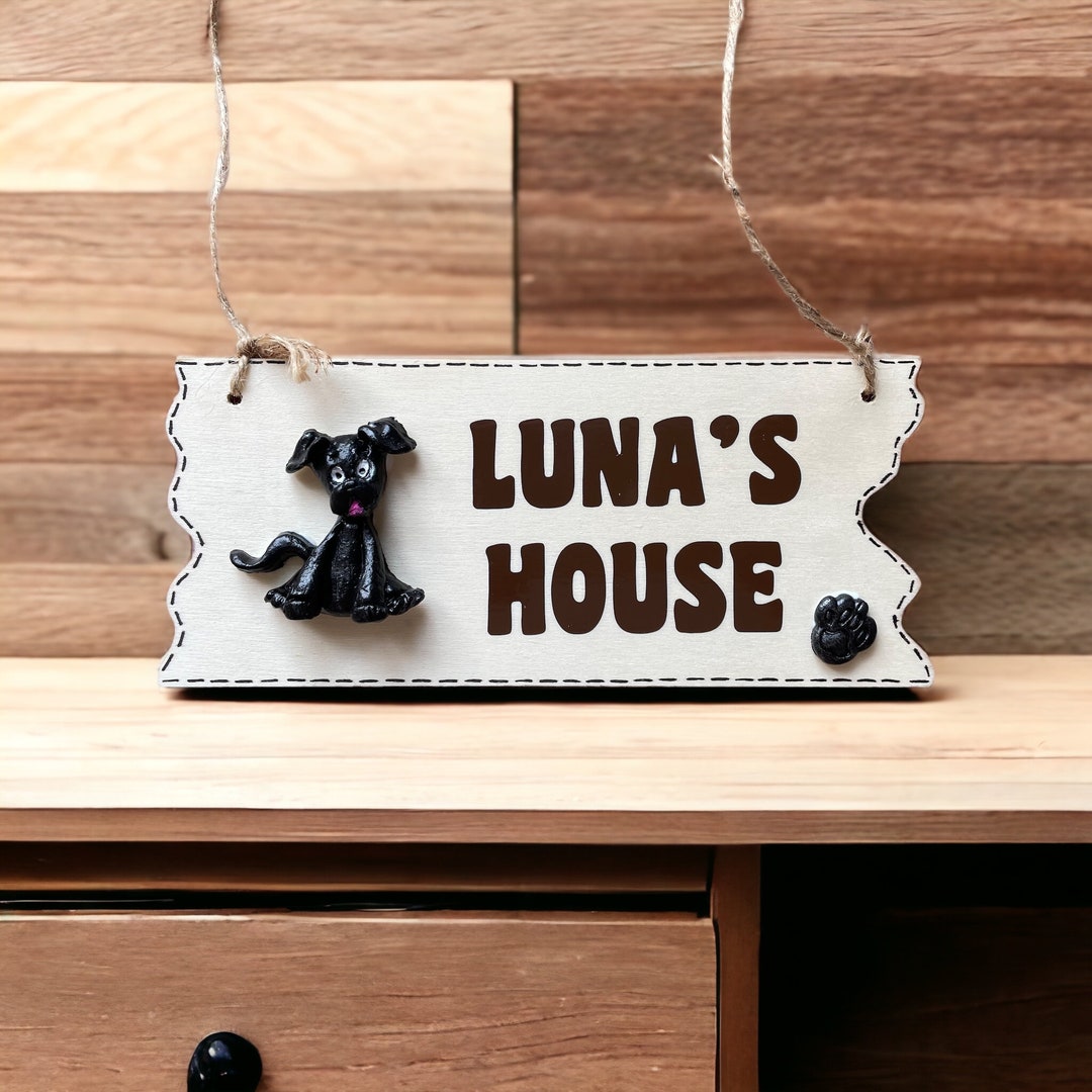 Wooden Personalised PET NAME SIGN Kennel Crate Clay Dog - Etsy