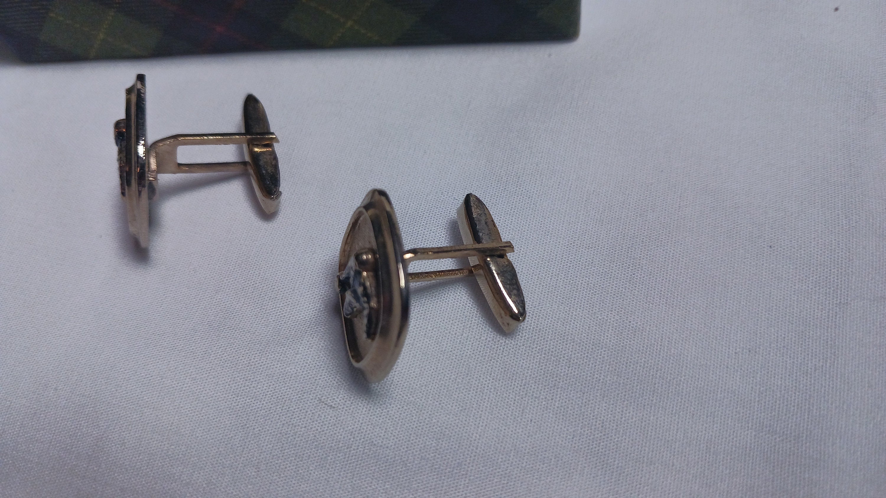 1950's Unmarked Gold Tone Bowler's Cufflinks, in Vintage Very Good to ...