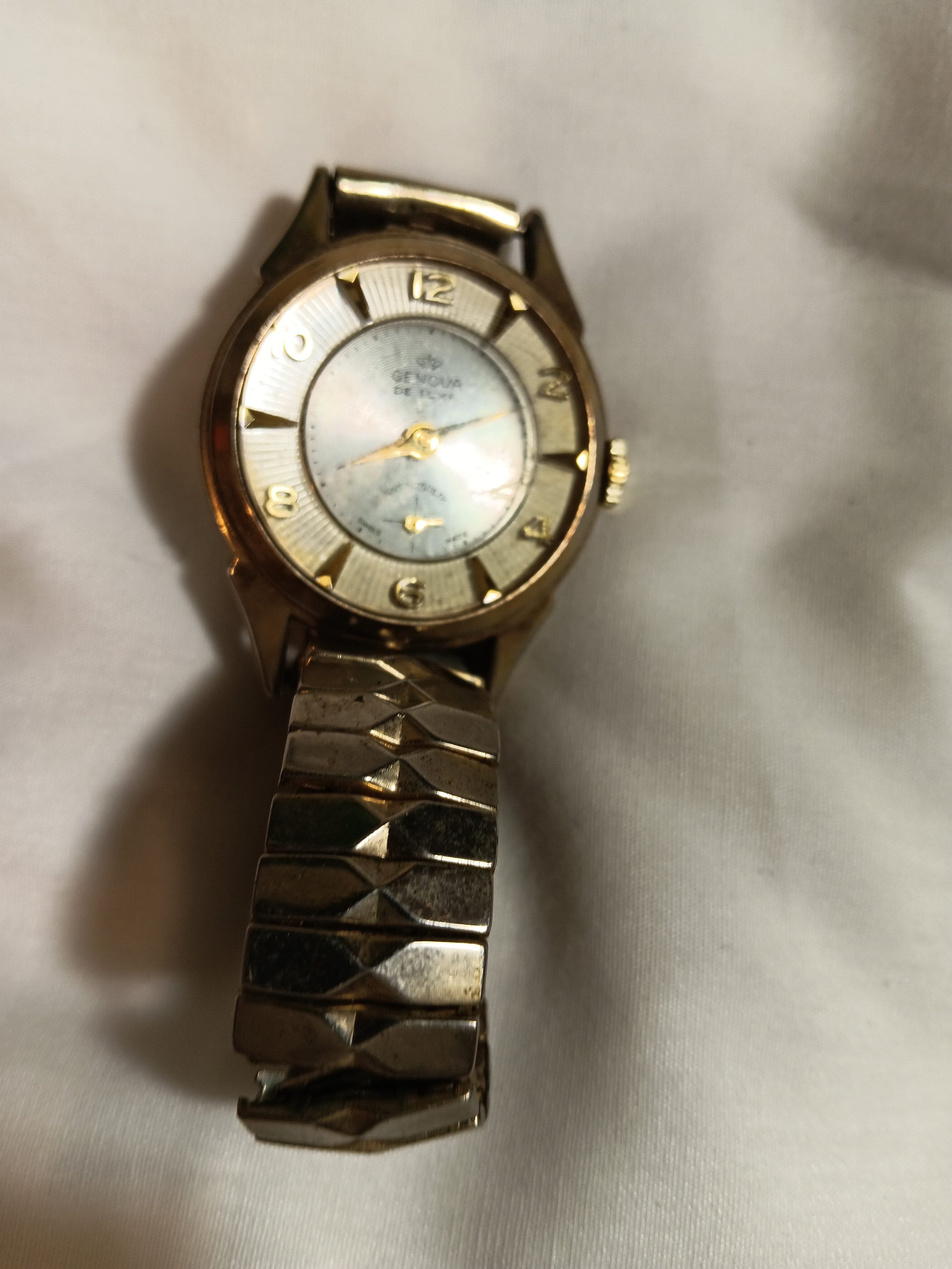 1960s Genova De Luxe Swiss Made Antimagnetic Men's Watch, Vintage Fair ...