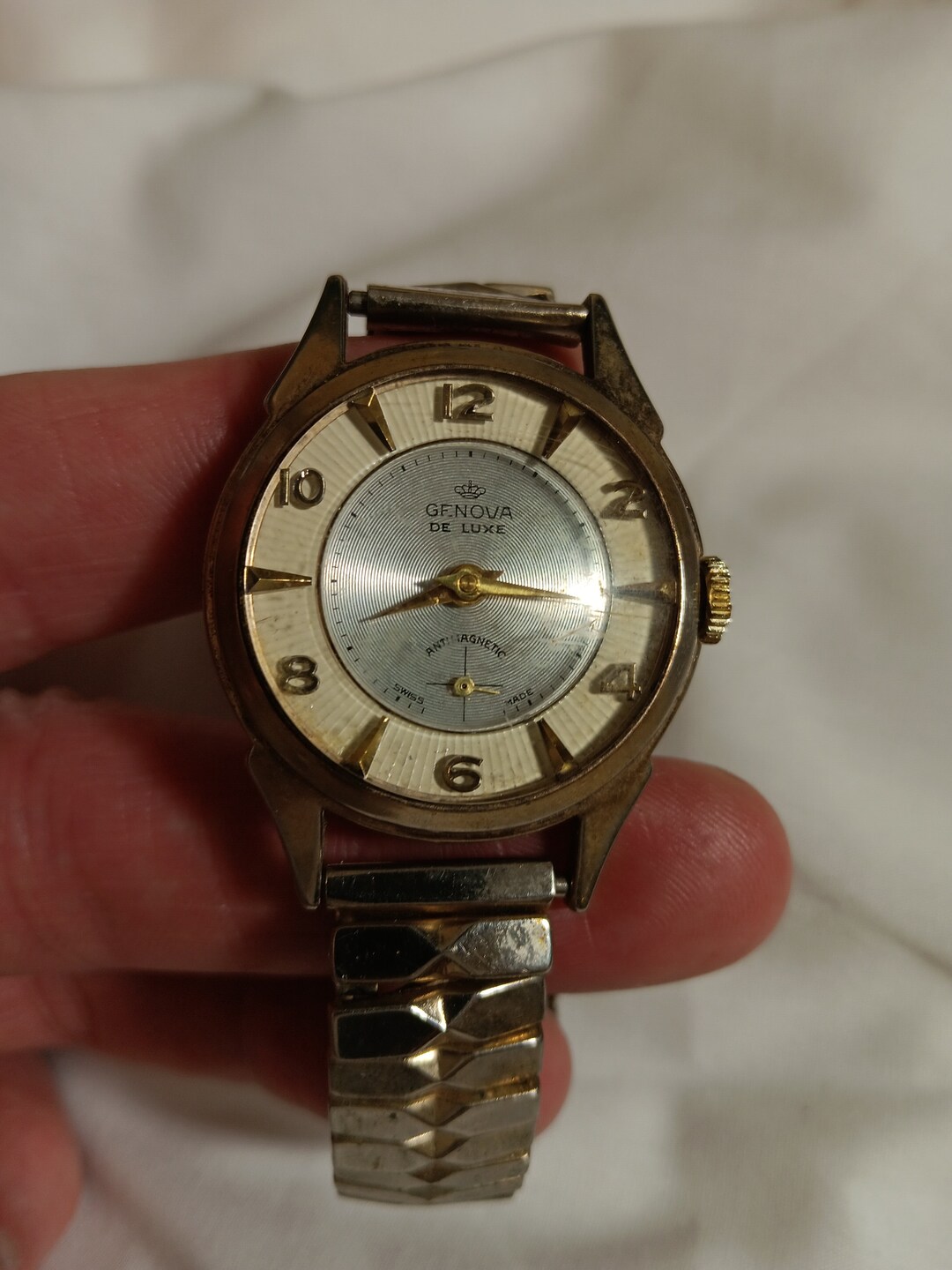 1960s Genova De Luxe Swiss Made Antimagnetic Men's Watch, Vintage Fair ...