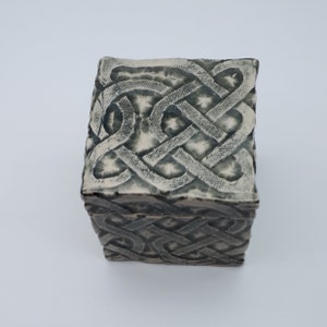 Celtic Knot Box - Etsy